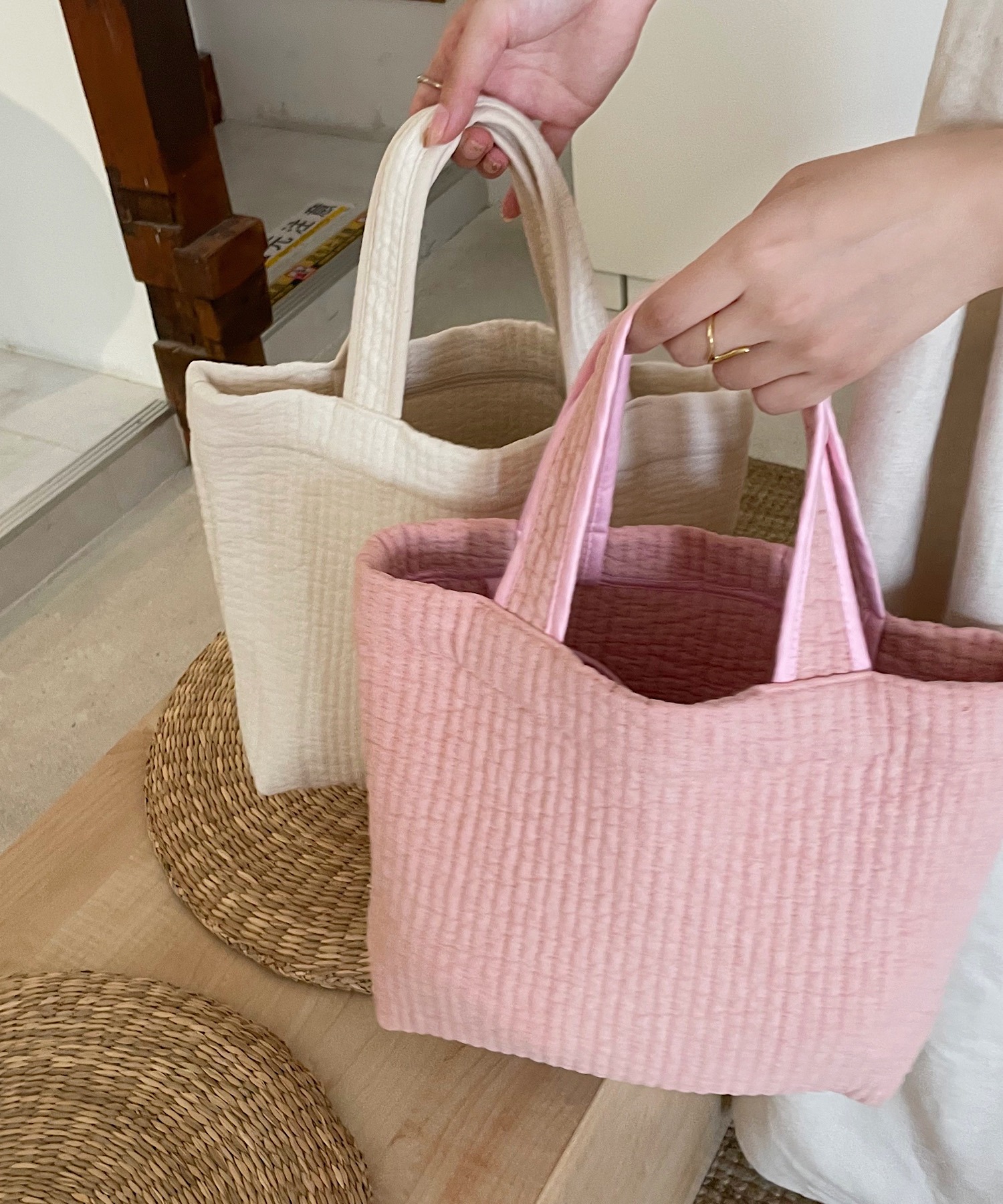 【最新版】韓国トレンド！人気沸騰中のヌビバッグとは？本場韓国で特注のイブルバッグ全4色 - NIKONIKO MAG